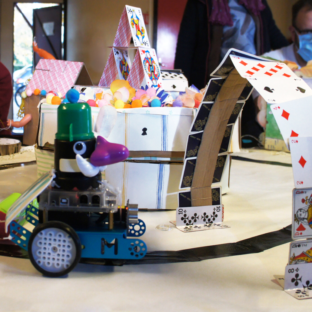 Alice au pays des Geeks – Ateliers Geeks